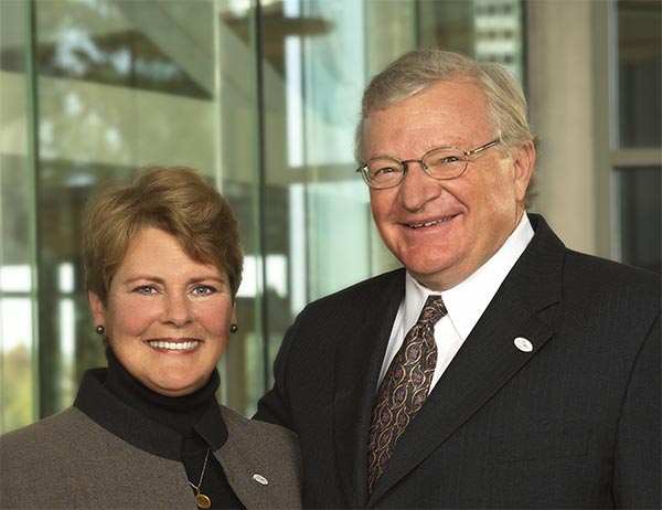 Lillis - Alumni & Donor Profiles | Lundquist College of Business